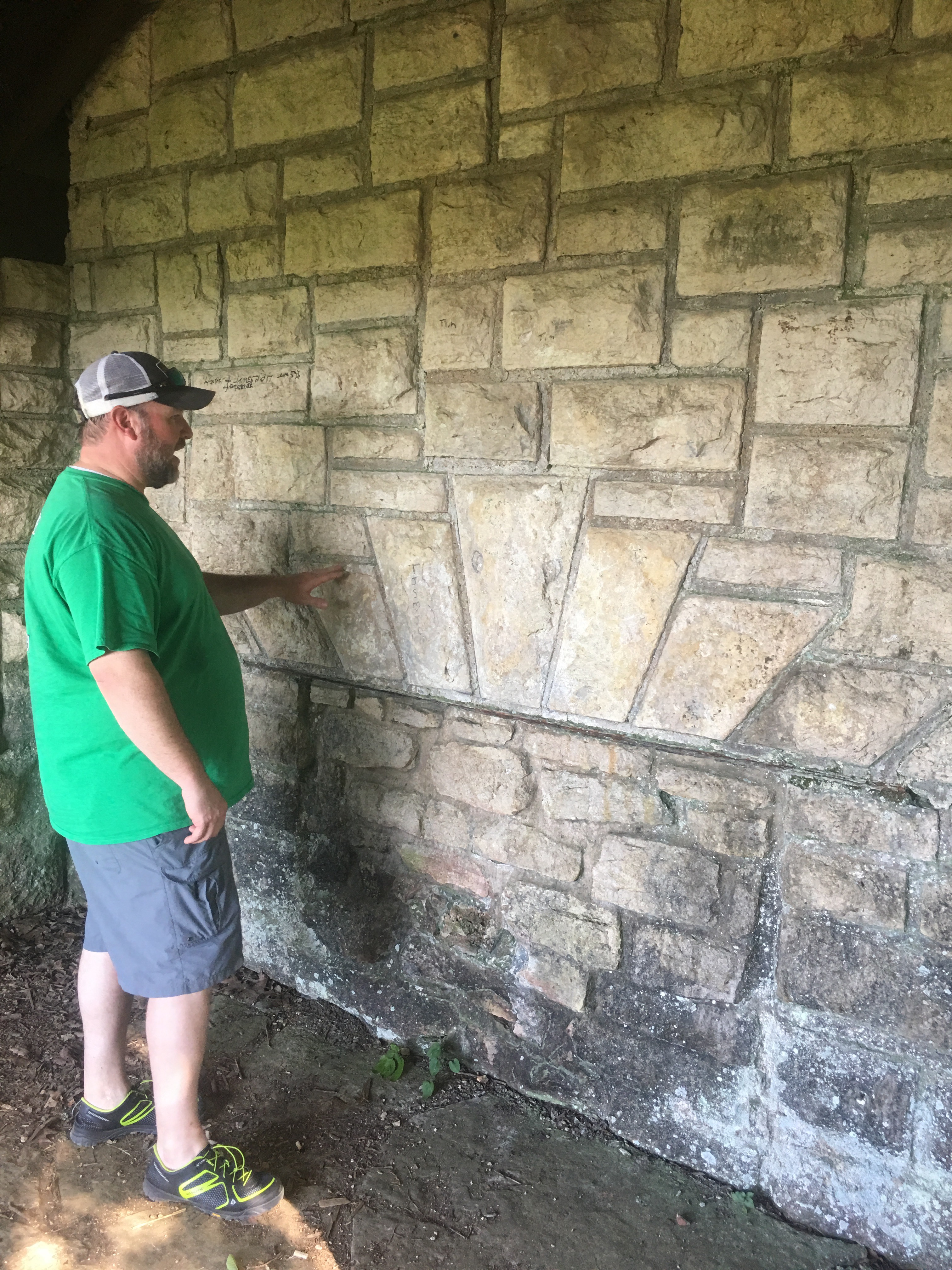 1,000 Step Trail – Washington State Park – Lagom Adventures